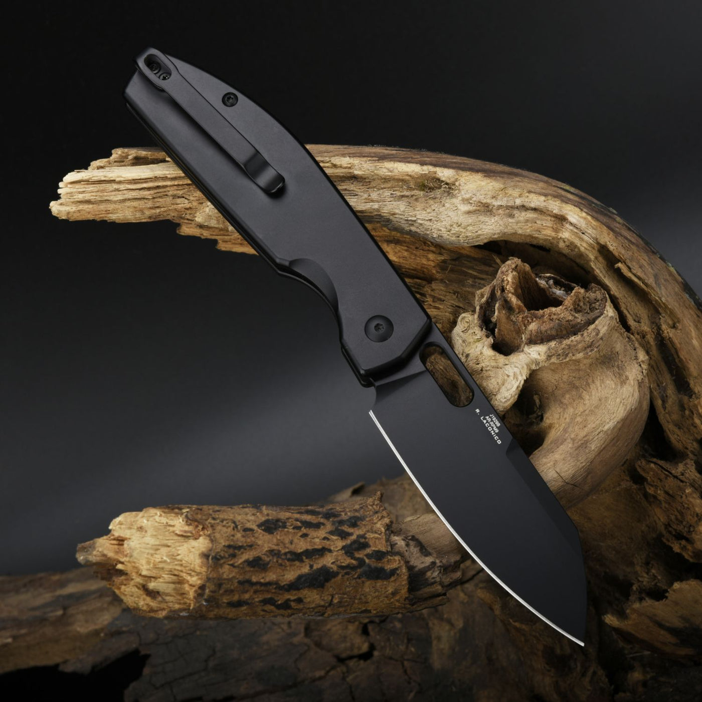 CJRB EKKO J1929: Rugged Functionality with AR-RPM9 Blade
